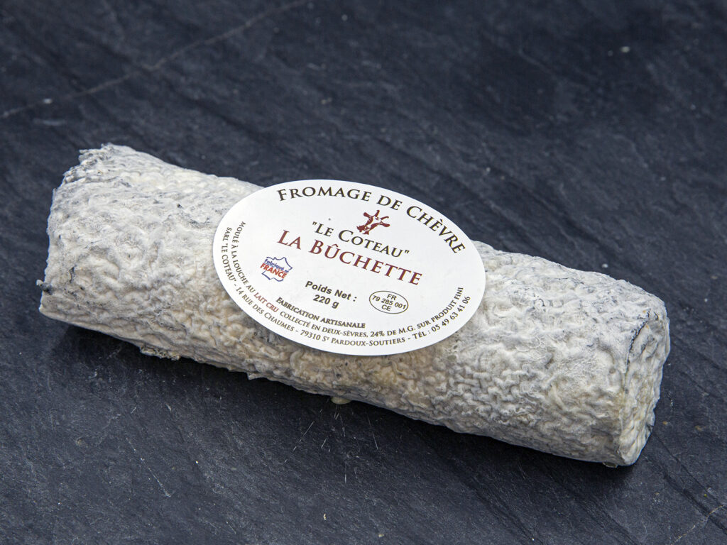 Fromage de chèvre Buchette cendrée - Fromagerie Le Coteau Saint Pardoux 79
